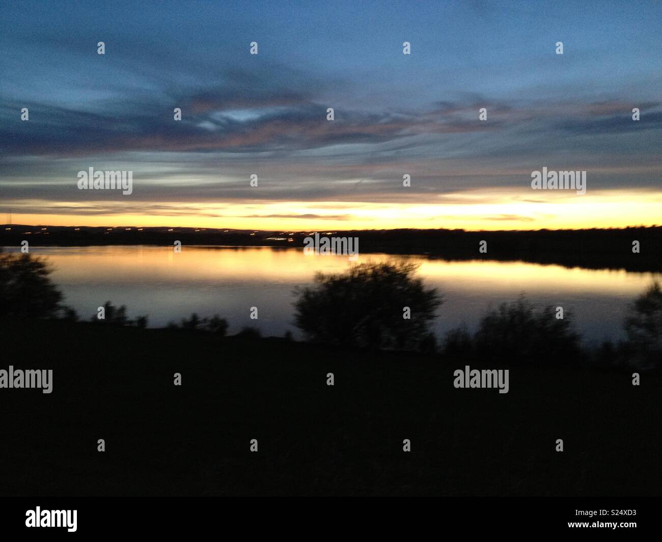 Setting into lake hi-res stock photography and images - Alamy