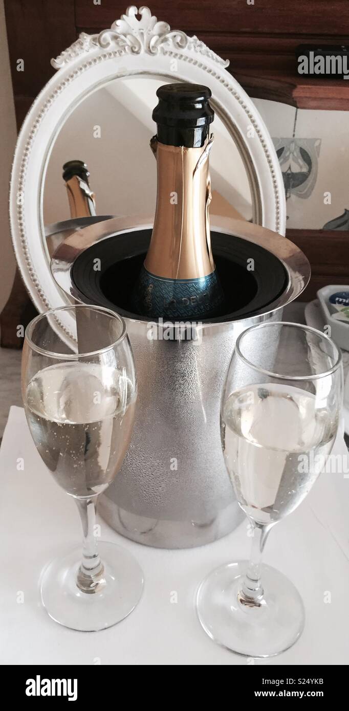 Champagne for two Stock Photo - Alamy