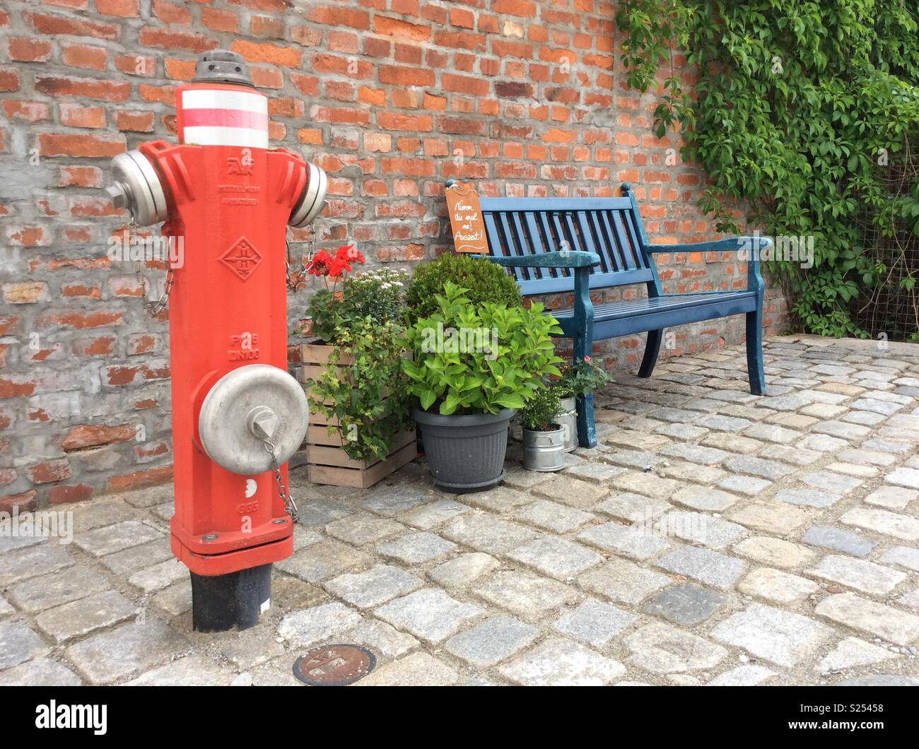 Wall hydrant hi-res stock photography and images - Alamy