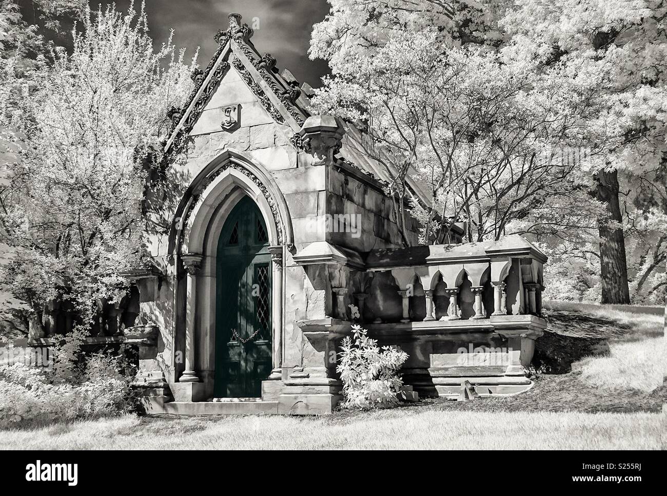 Hillside Mausoleum, Spring Grove Cemetery Stock Photo - Alamy