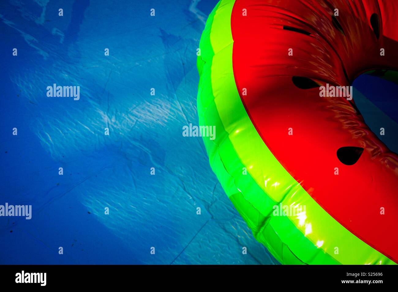 Pool heat hi-res stock photography and images - Alamy