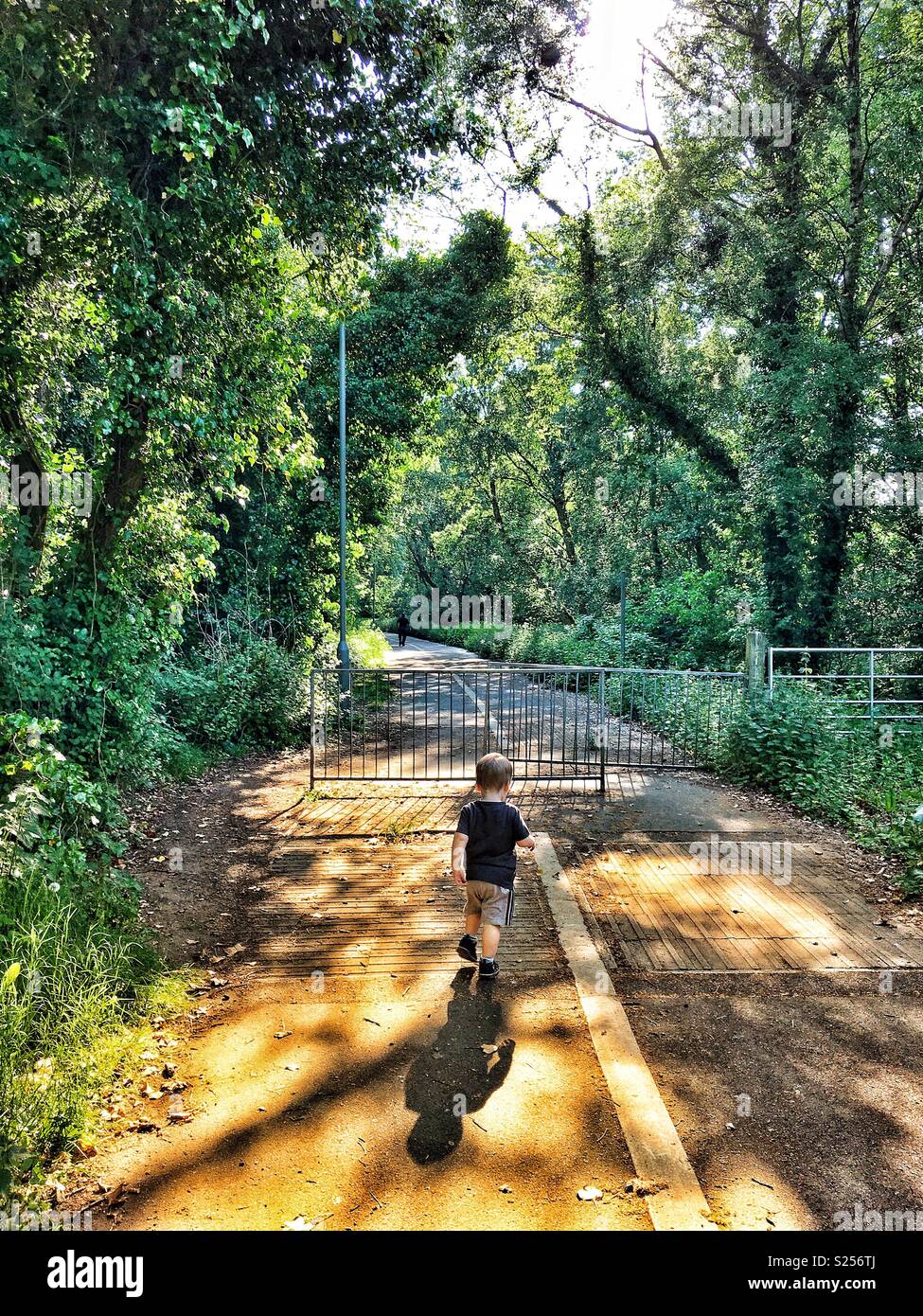 A little boy and his shadow Stock Photo - Alamy