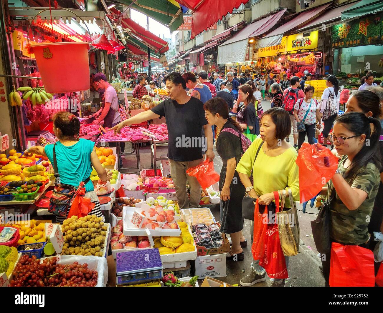 Yuen Long High Resolution Stock Photography and Images - Alamy