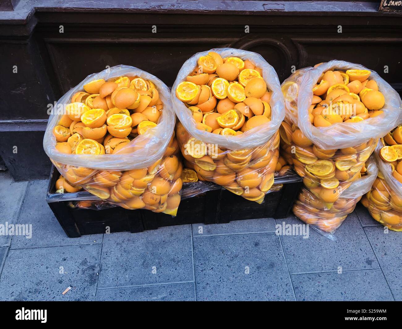 Bags of oranges hi-res stock photography and images - Alamy