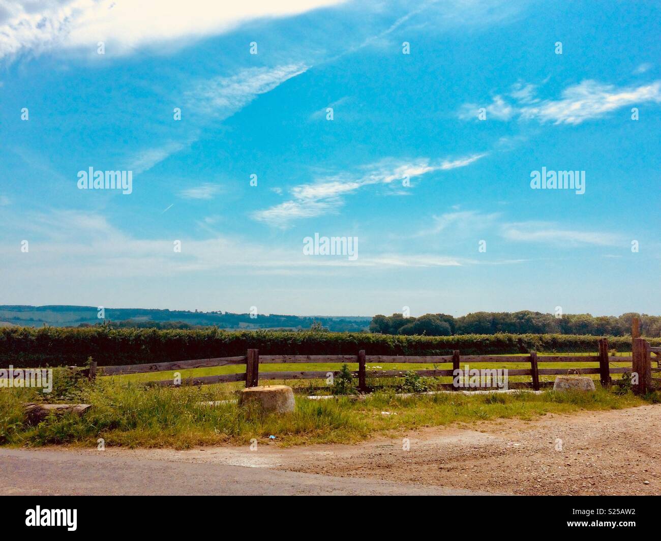Kent countryside hi-res stock photography and images - Alamy