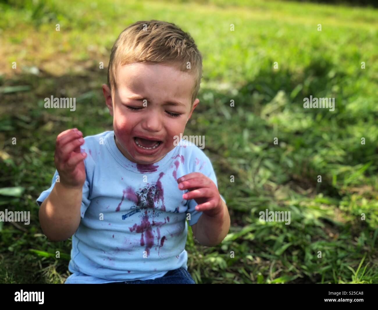 Tantrum boy hi-res stock photography and images - Alamy