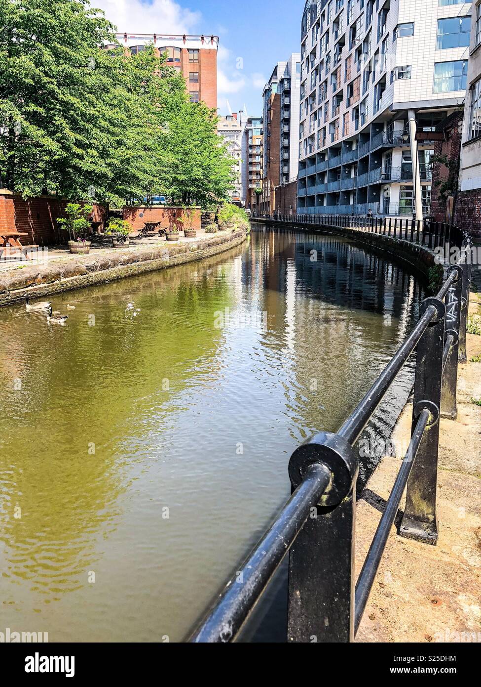 City centre manchester canal hi-res stock photography and images - Alamy