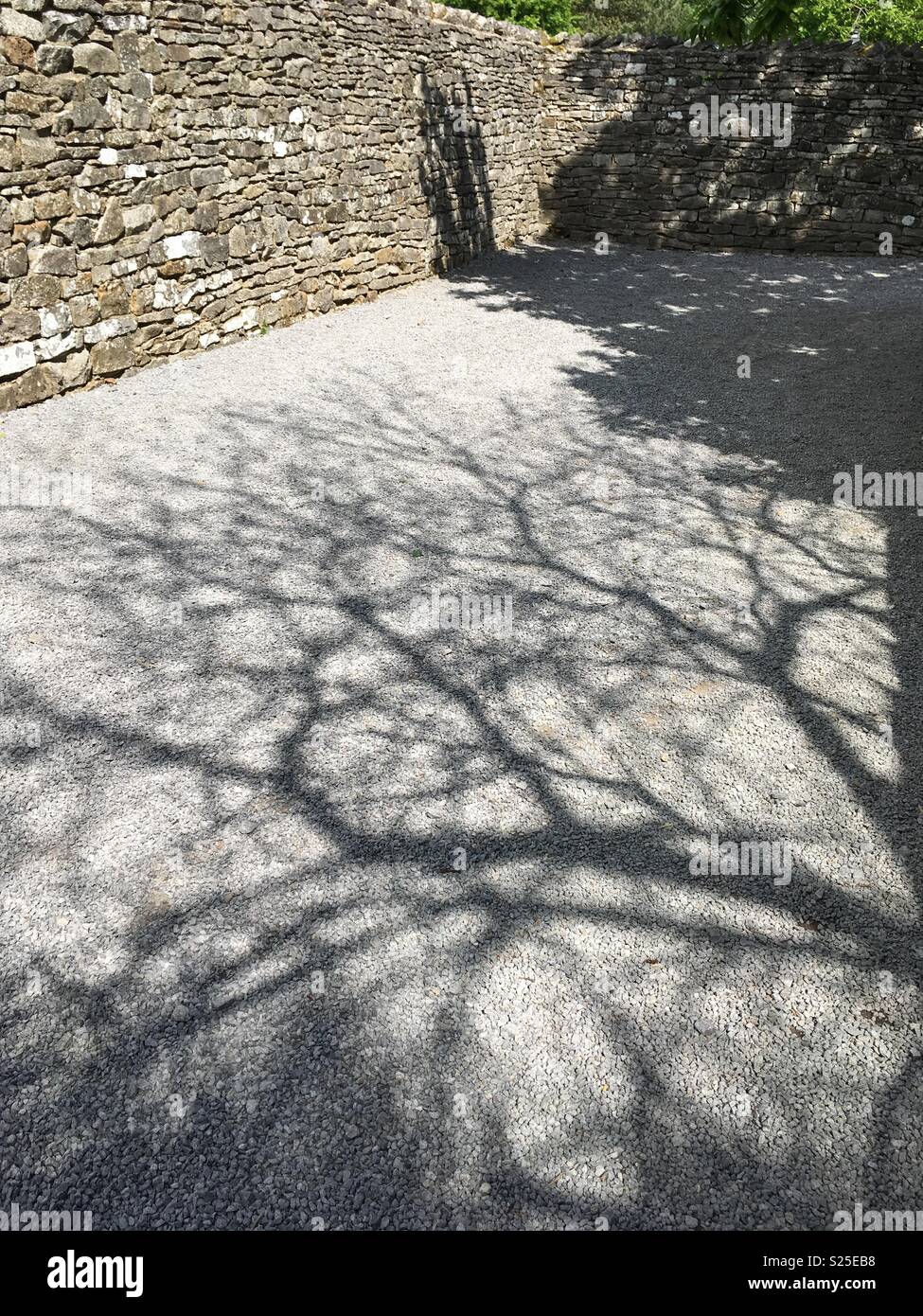 Shadow sunny hi-res stock photography and images - Alamy