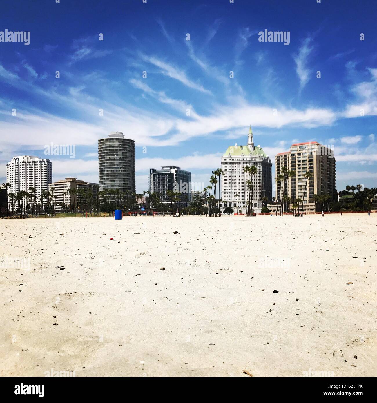California sky hi-res stock photography and images - Alamy