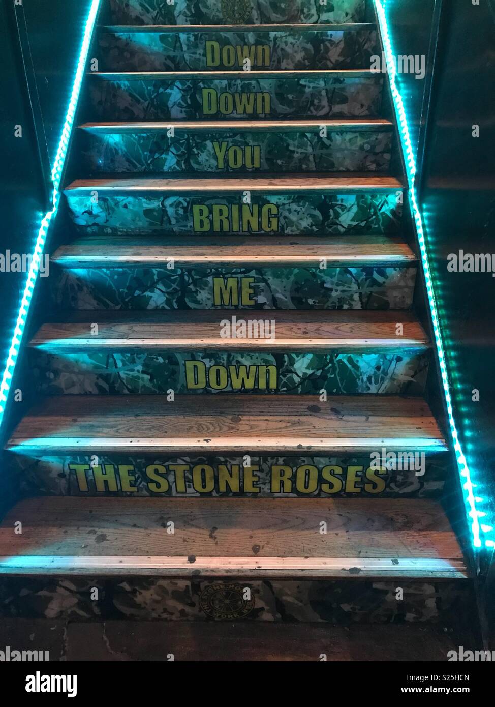 Stone roses bar hi-res stock photography and images - Alamy