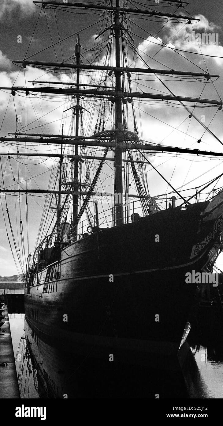 Old fashioned galleon ship in hi-res stock photography and images - Alamy