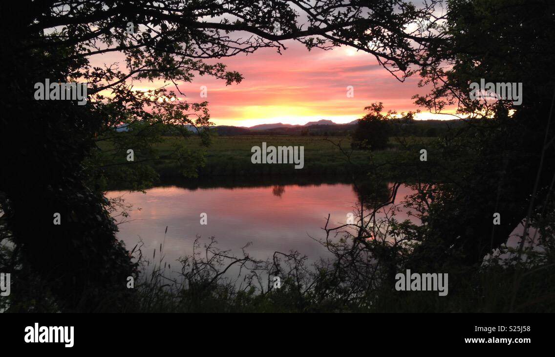 Scottish sunset hi-res stock photography and images - Alamy