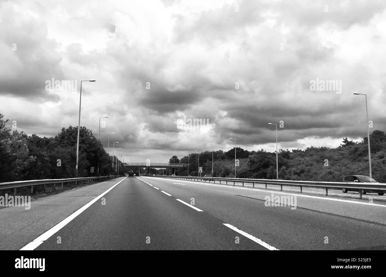 Dual carriage way hi-res stock photography and images - Alamy