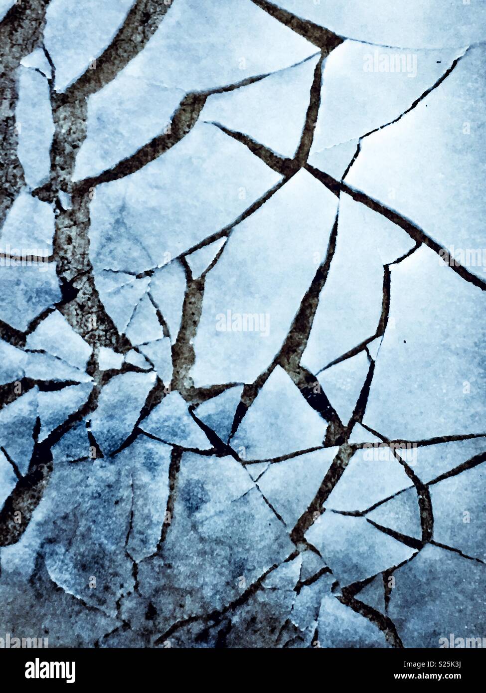 Broken freeze hi-res stock photography and images - Alamy