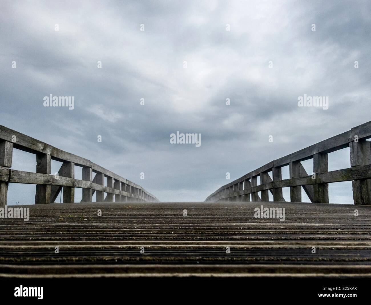 Clear path hi-res stock photography and images - Alamy