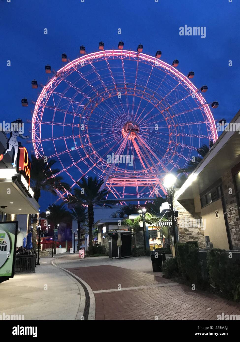 Orlando Eye Wheel High Resolution Stock Photography and Images - Alamy