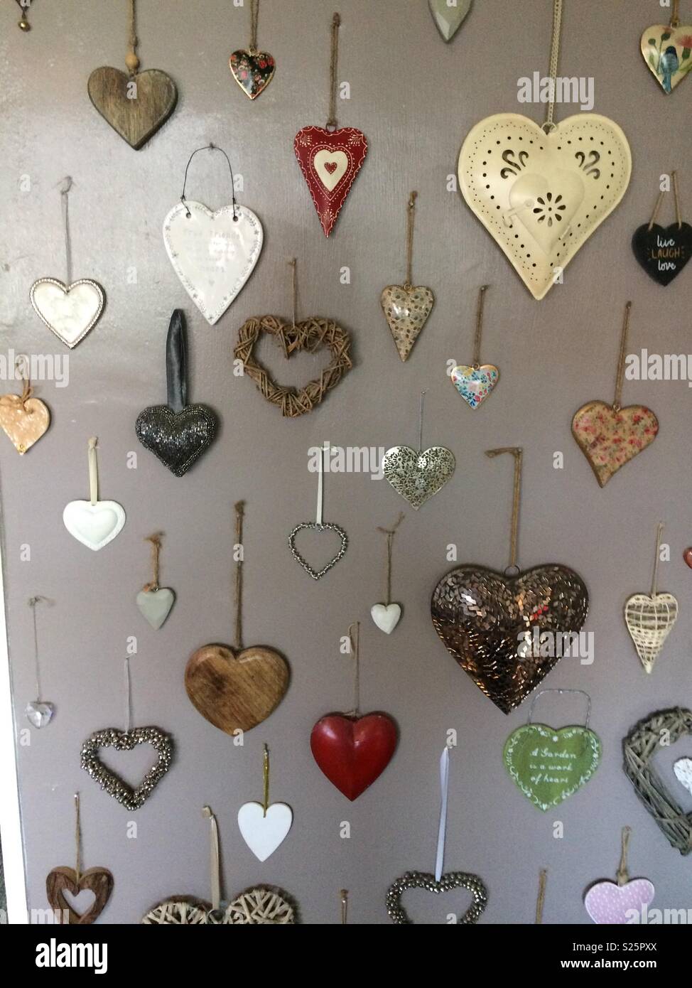 Heart wall hi-res stock photography and images - Alamy