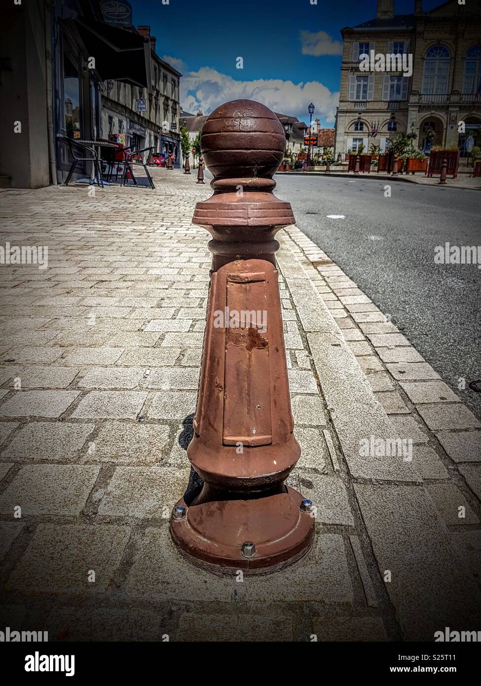 Rusty Bollard High Resolution Stock Photography and Images - Alamy
