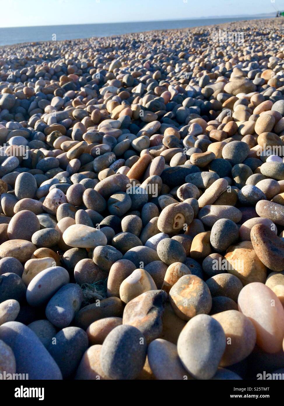 Chesil beach pebbles hi-res stock photography and images - Alamy