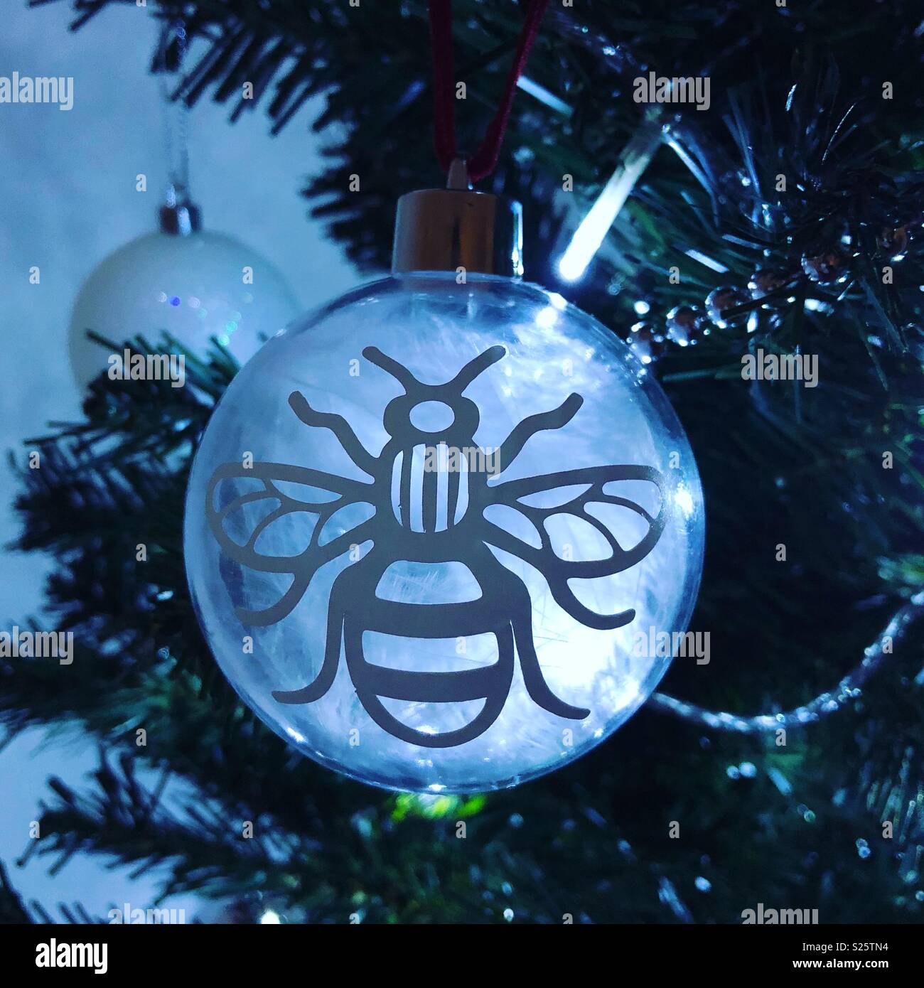 Manchester bee hi-res stock photography and images - Alamy