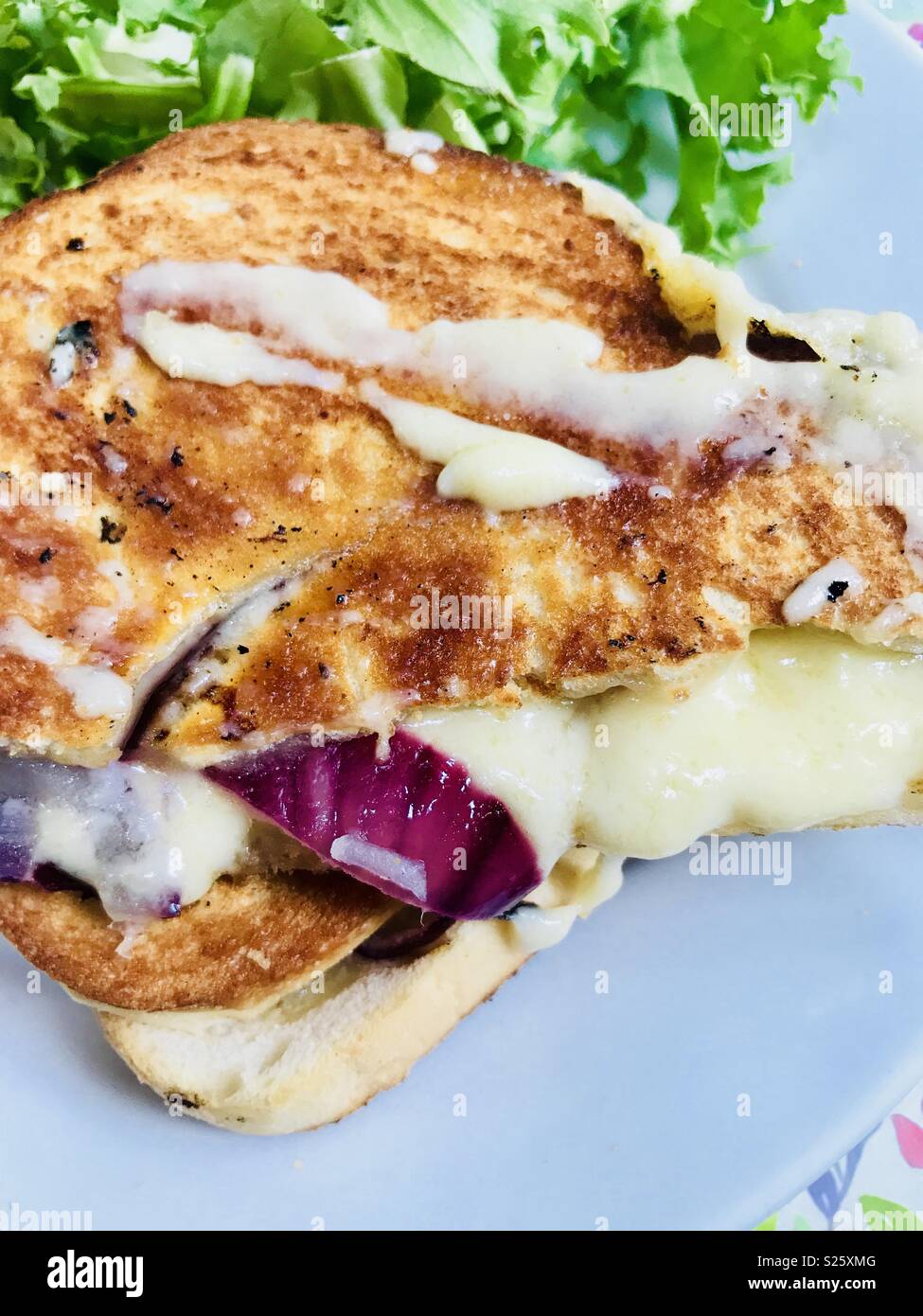 Fresh toasties hi-res stock photography and images - Alamy