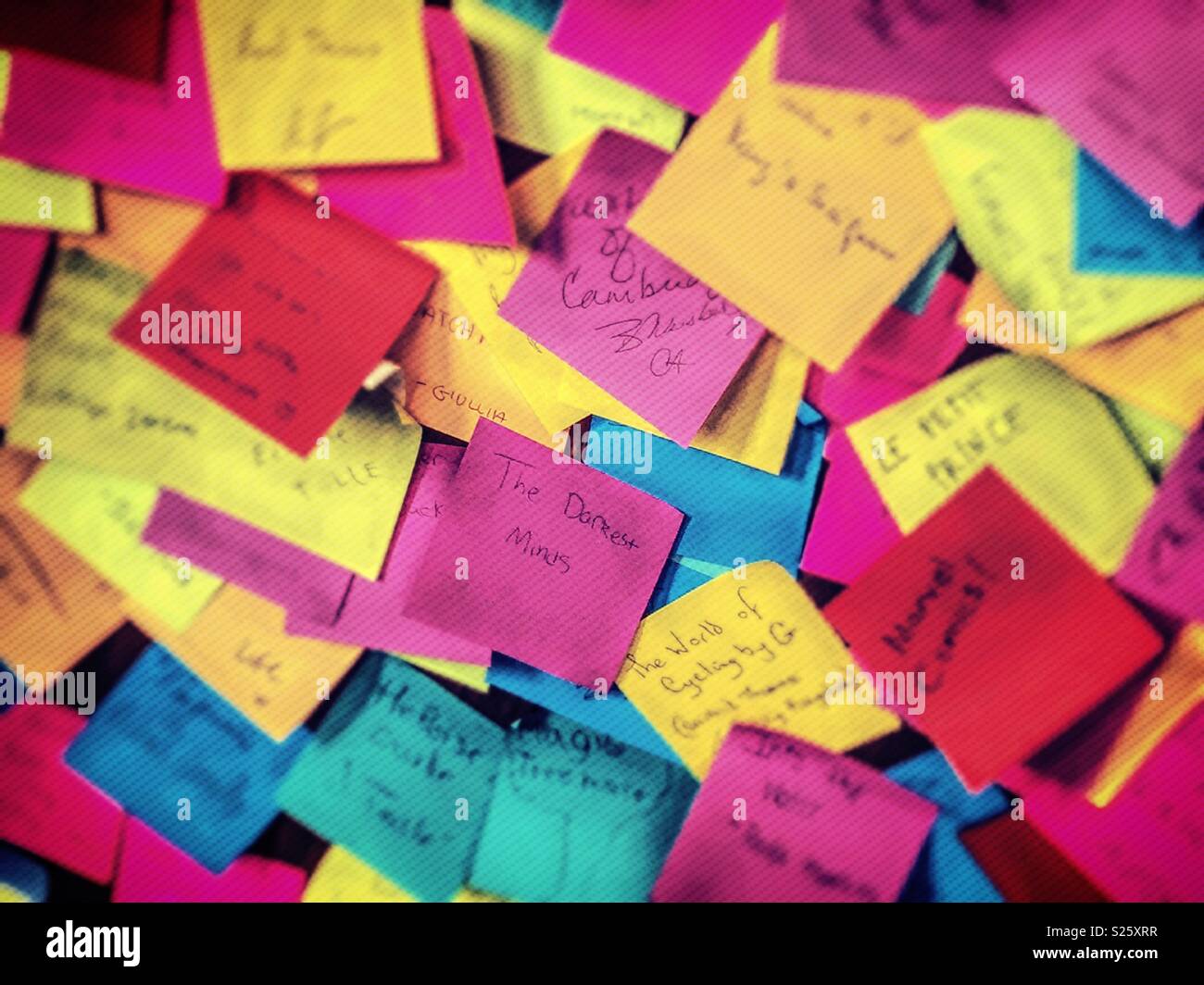 Vibrant neon colored Post-it‘s, USA Stock Photo - Alamy