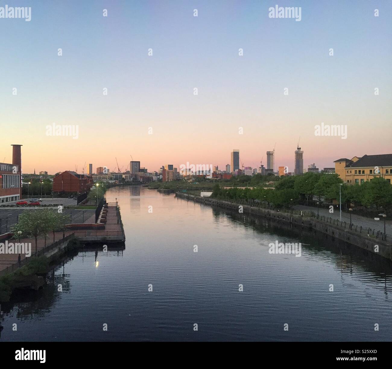 Manchester skyline sunset hi-res stock photography and images - Alamy