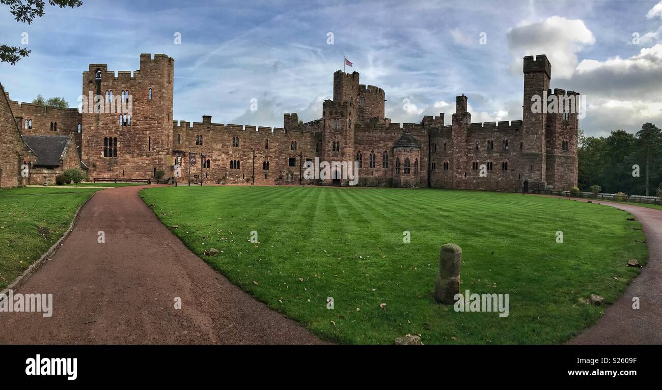 Cheshire castle hi-res stock photography and images - Alamy