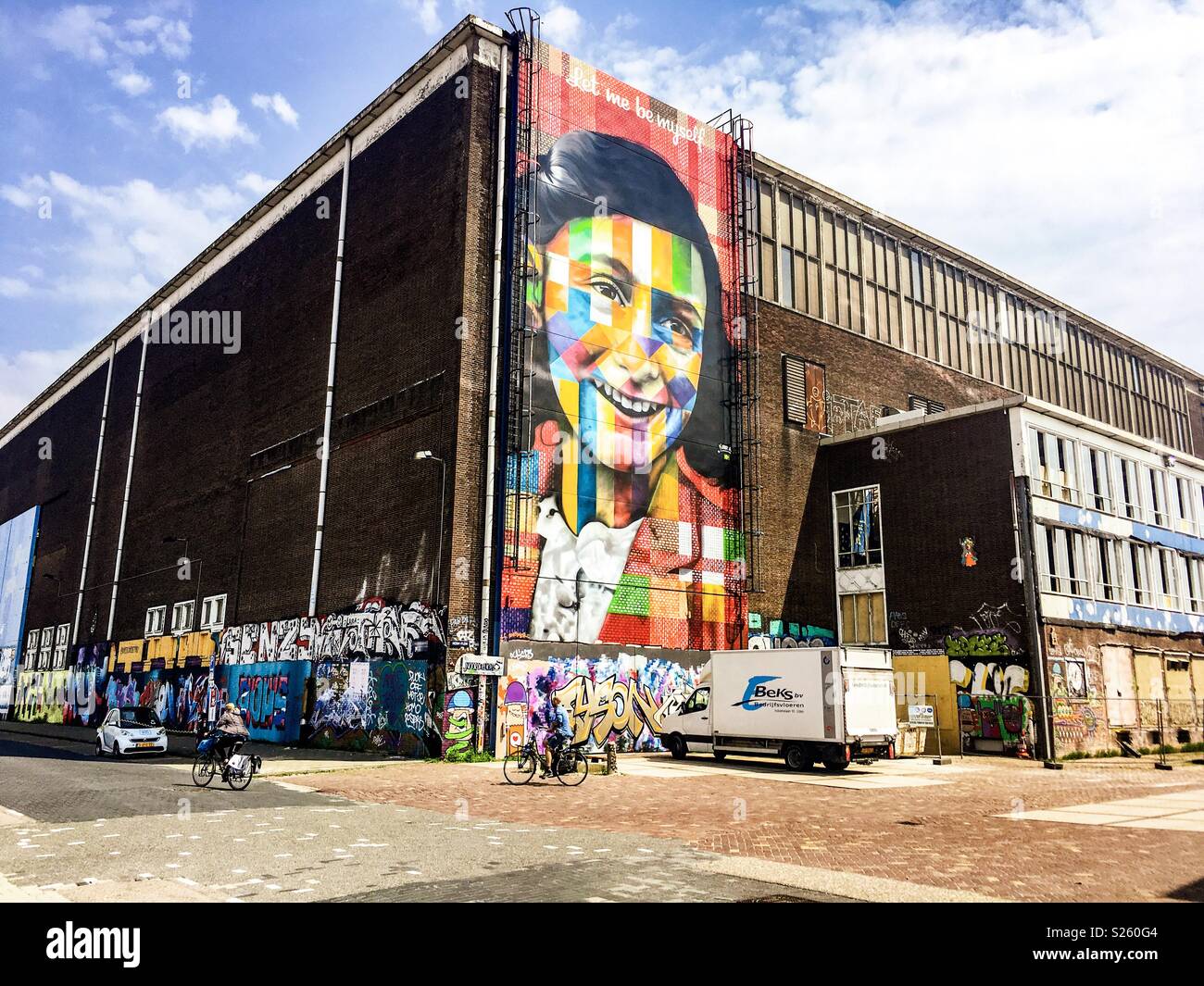 Anne frank portrait hi-res stock photography and images - Alamy