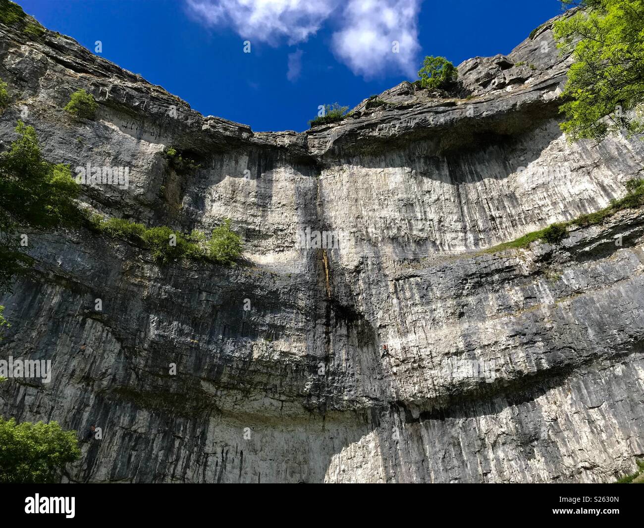 Malham cove climbers hi-res stock photography and images - Alamy