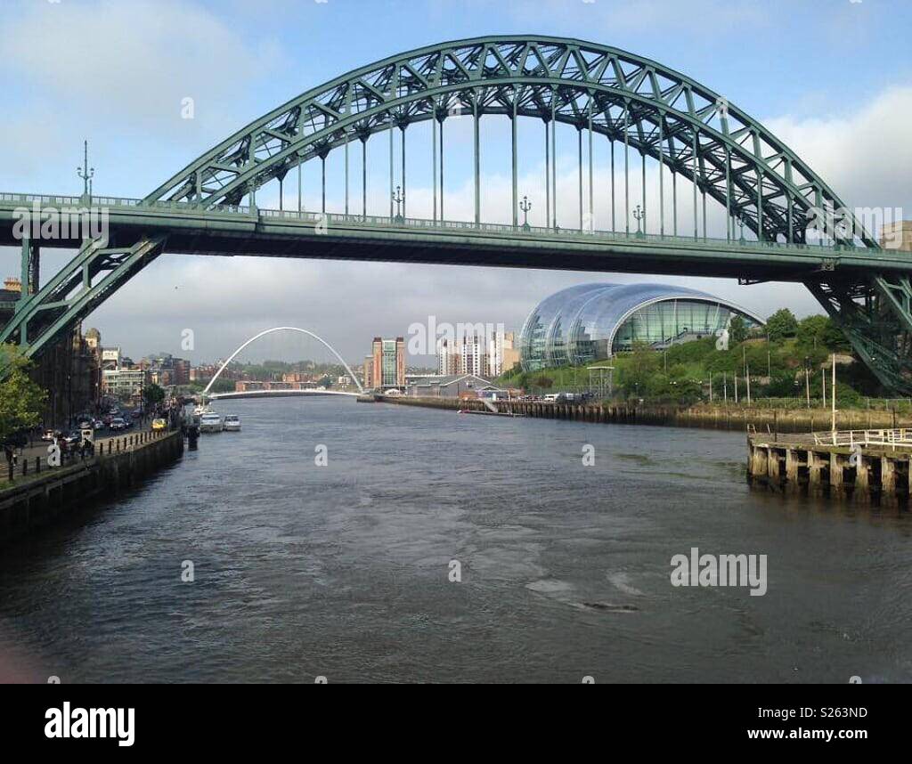 Newcastle bridges hi-res stock photography and images - Alamy
