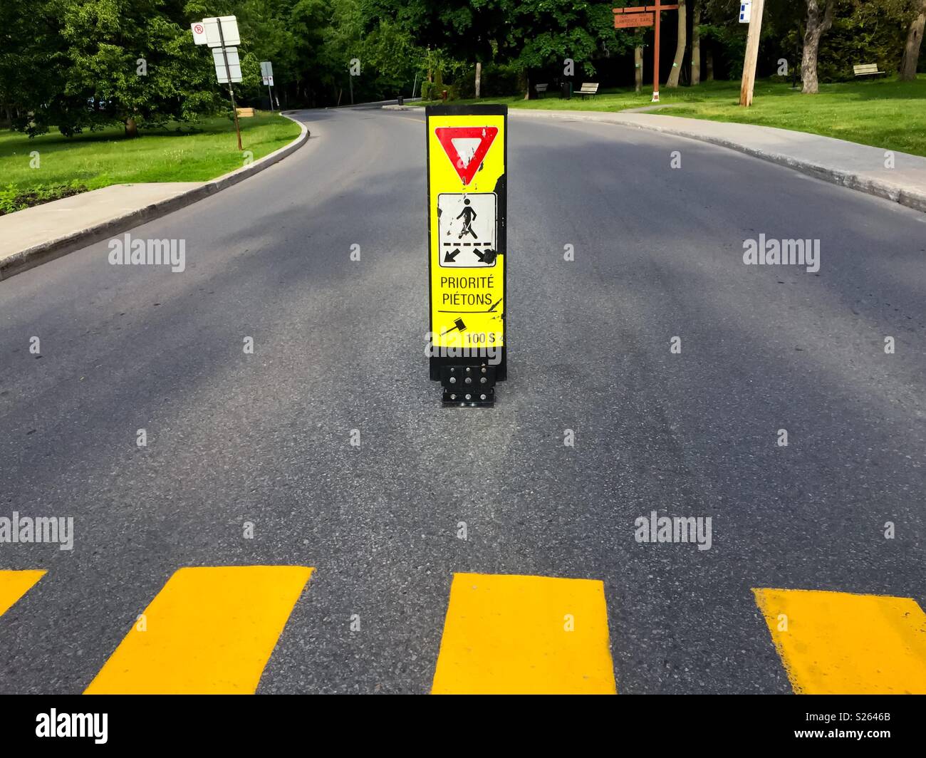 Pedestrian priority sign hi-res stock photography and images - Alamy