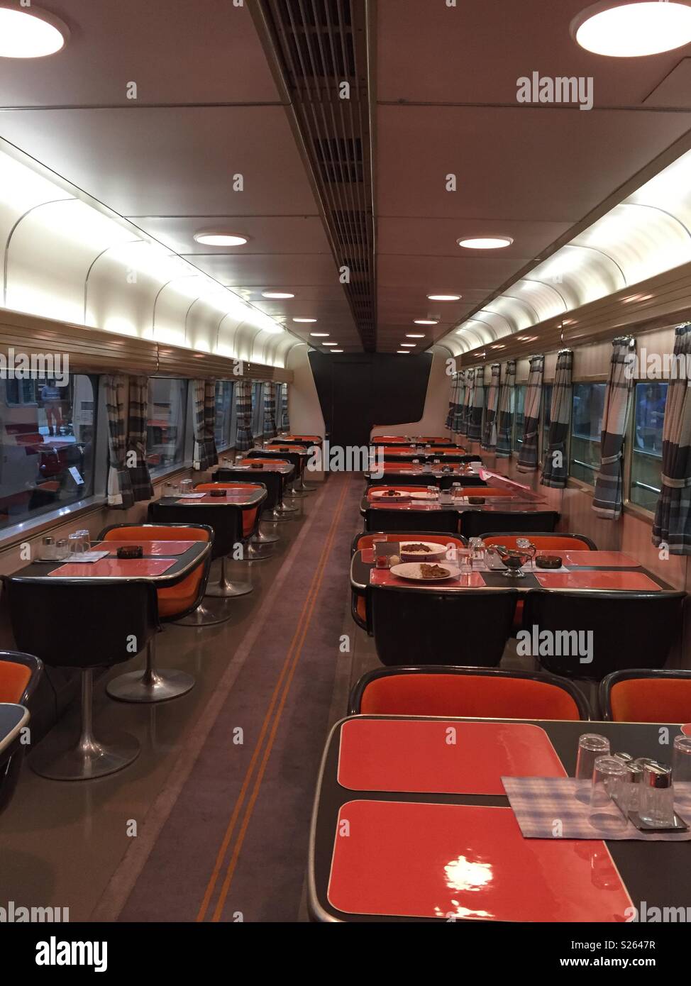 Restaurant inside the train Stock Photo - Alamy