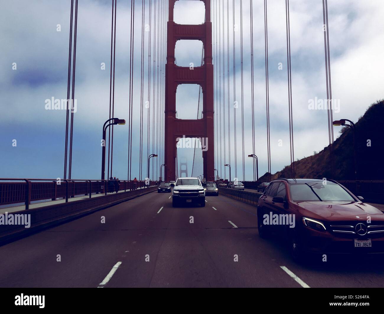 Thru bridge hi-res stock photography and images - Alamy