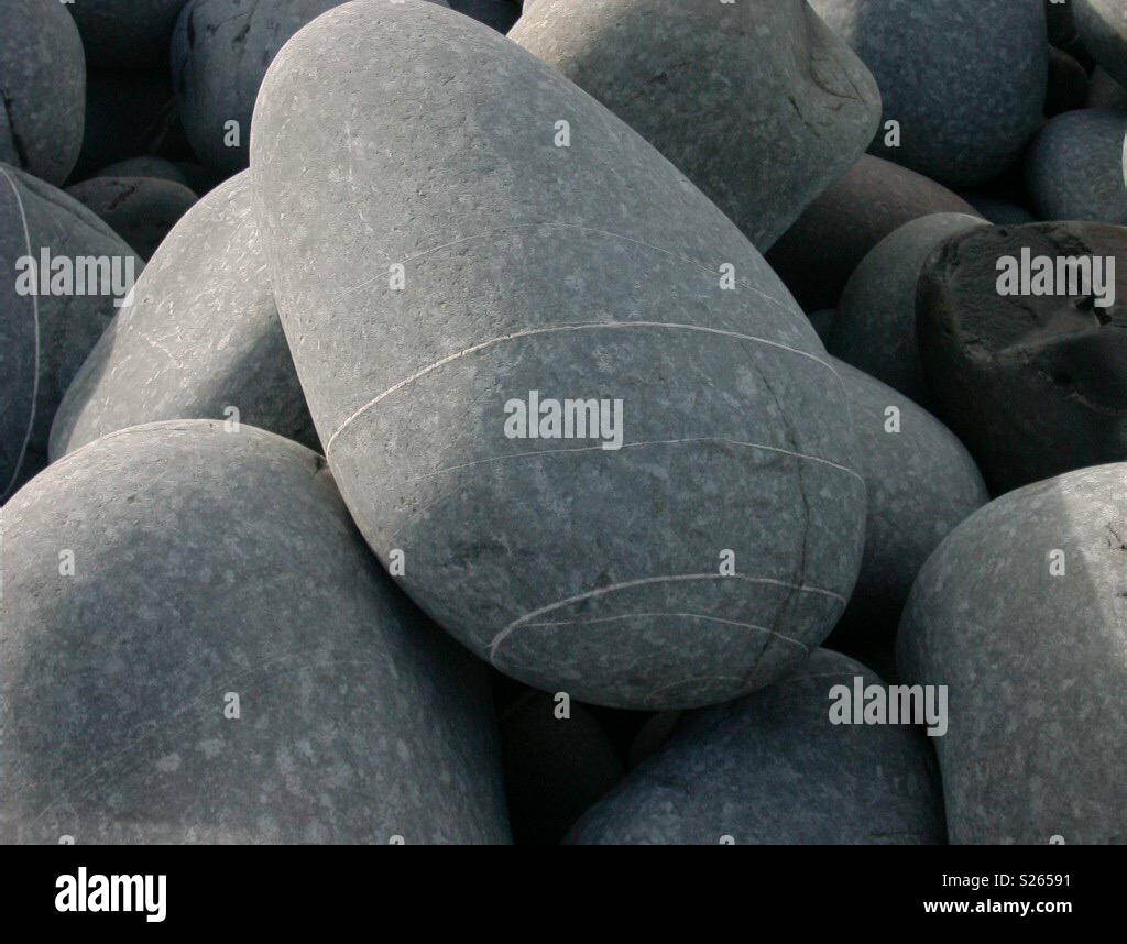 Pebble ridge at Westward Ho! In North Devon Stock Photo - Alamy