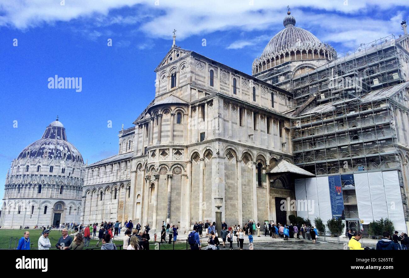 Miracle square Pisa Stock Photo - Alamy