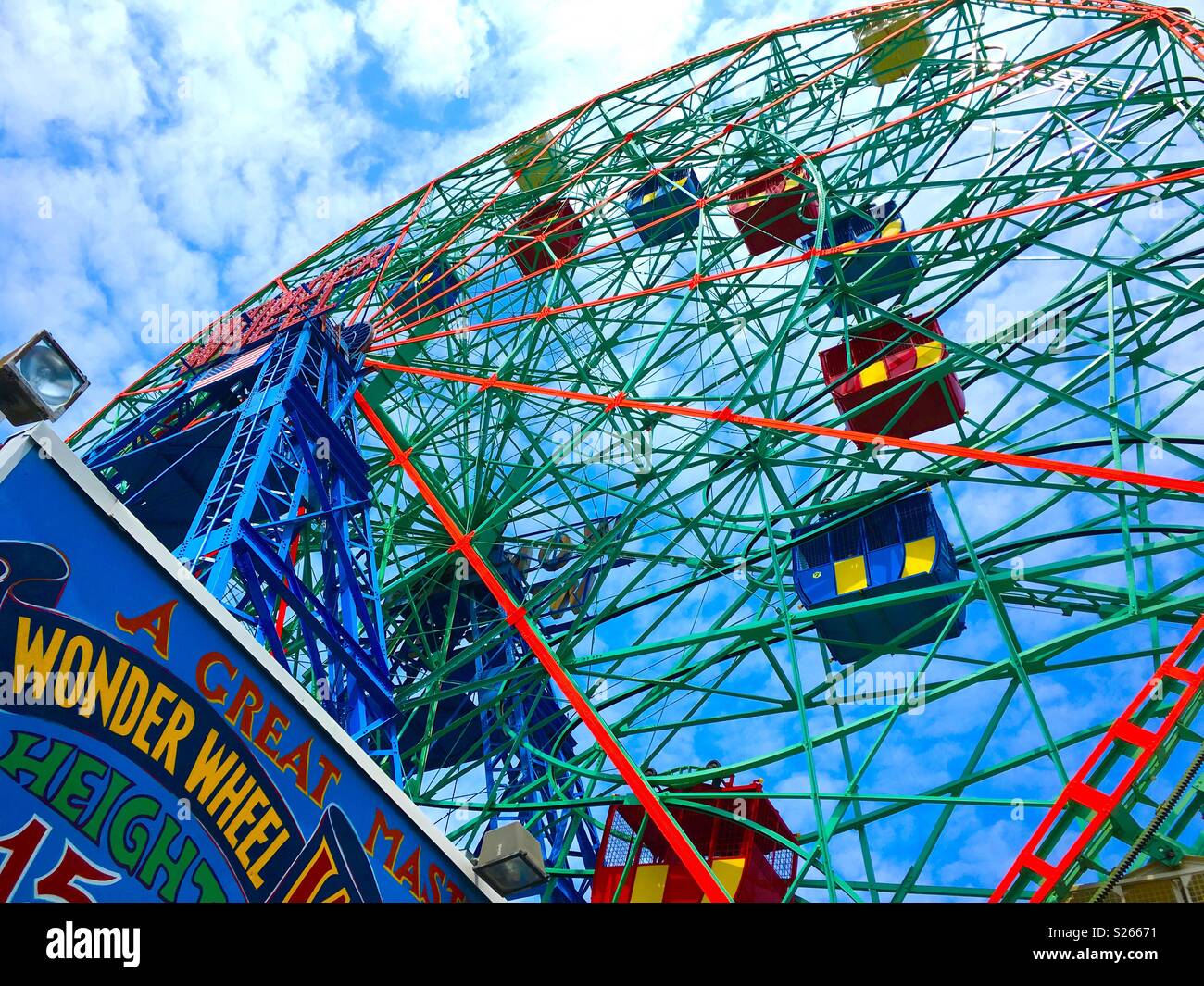 Ride vacation wheel hi-res stock photography and images - Alamy