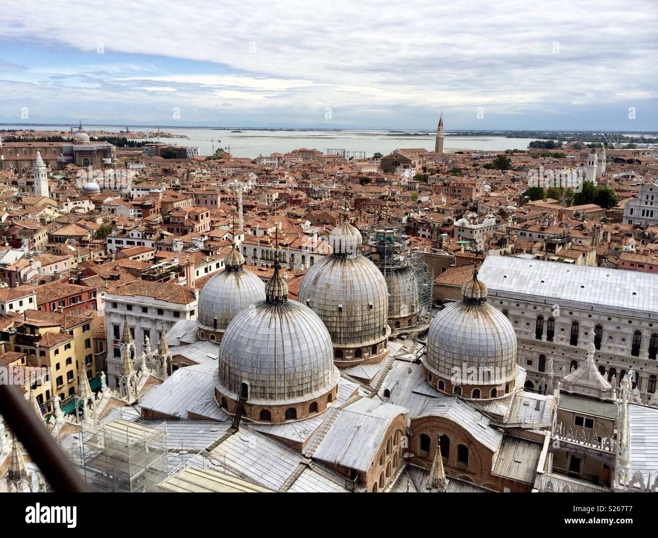 Urban skyline venice bell hi-res stock photography and images - Alamy