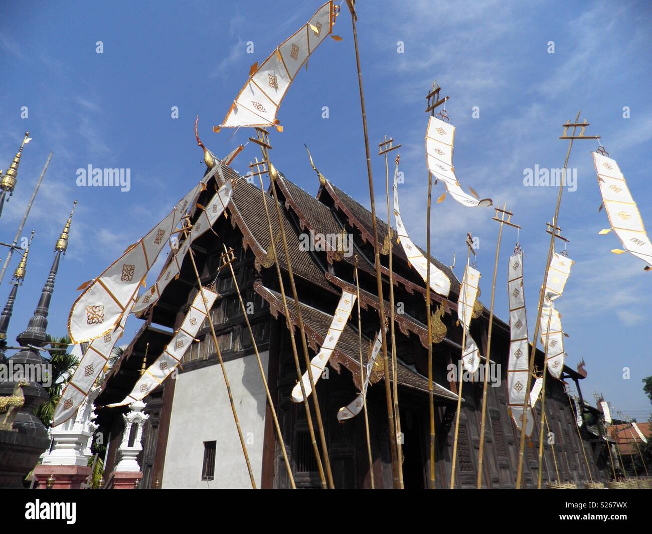 Temple flags in the breeze Stock Photo - Alamy