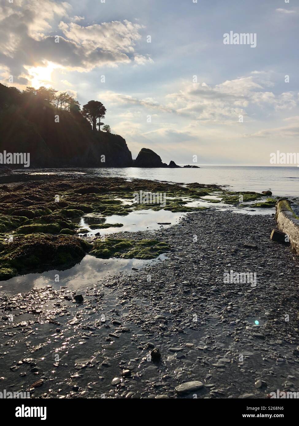 Lee bay hi-res stock photography and images - Alamy