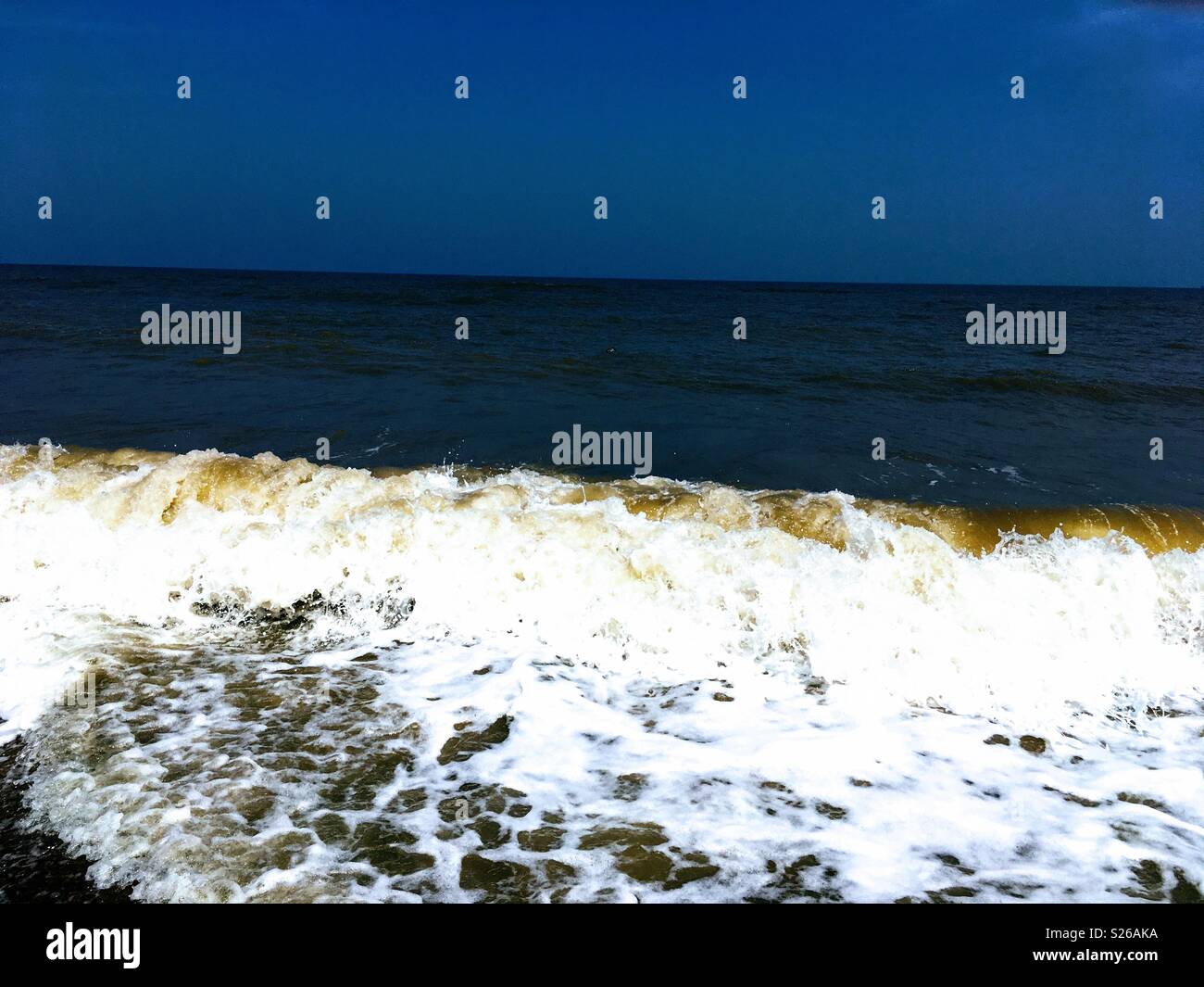 Coastal Waves Splashing on the Beach Stock Photo - Alamy