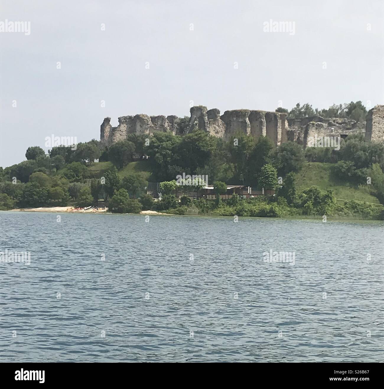 Ruins lake hi-res stock photography and images - Alamy