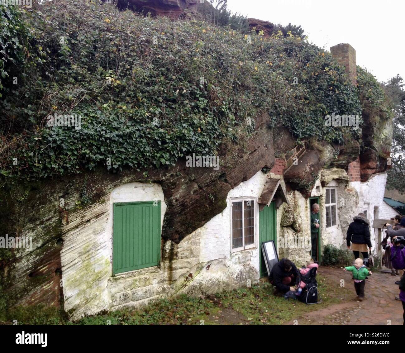 Kinver edge rock house hi-res stock photography and images - Alamy