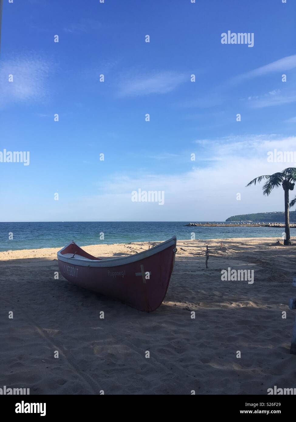Life guard by the sea hi-res stock photography and images - Alamy