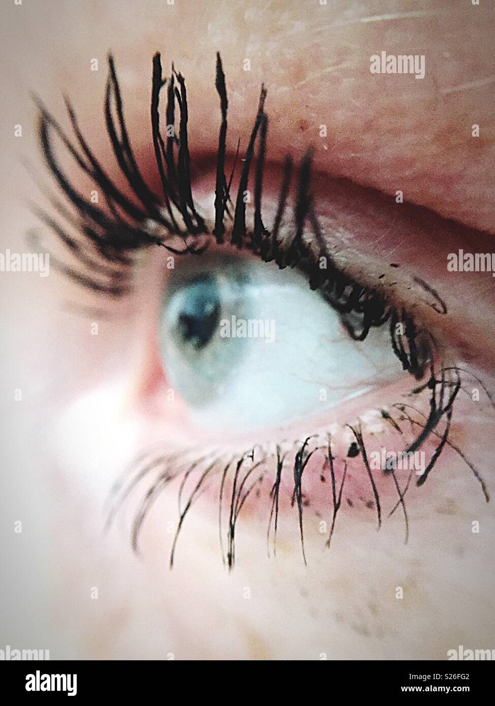 Eye thinking hi-res stock photography and images - Alamy