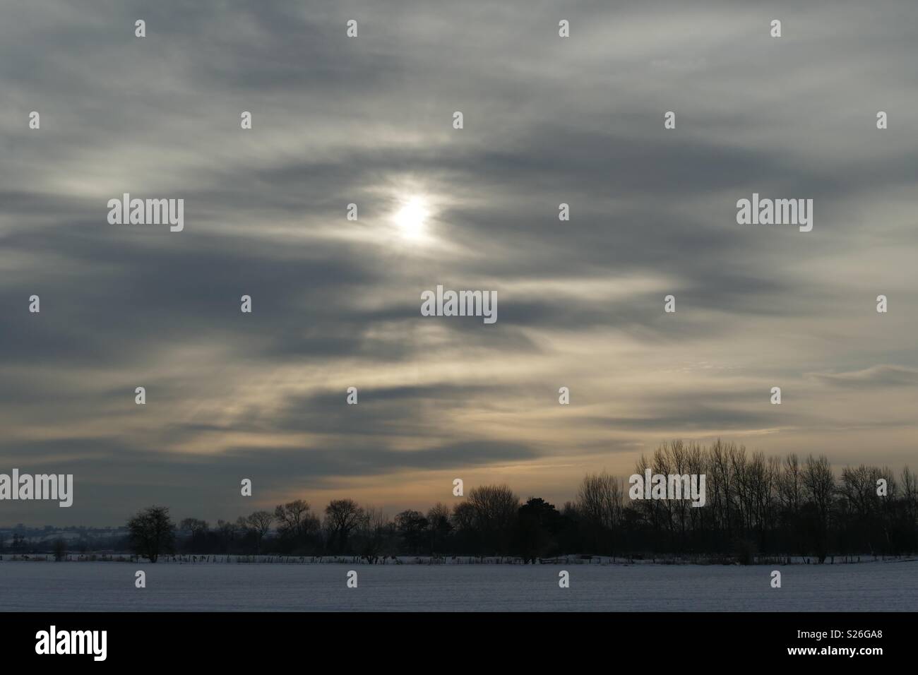 Winter sun hi-res stock photography and images - Alamy