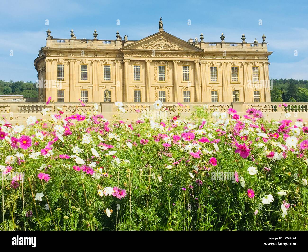Chatsworth house hi-res stock photography and images - Alamy