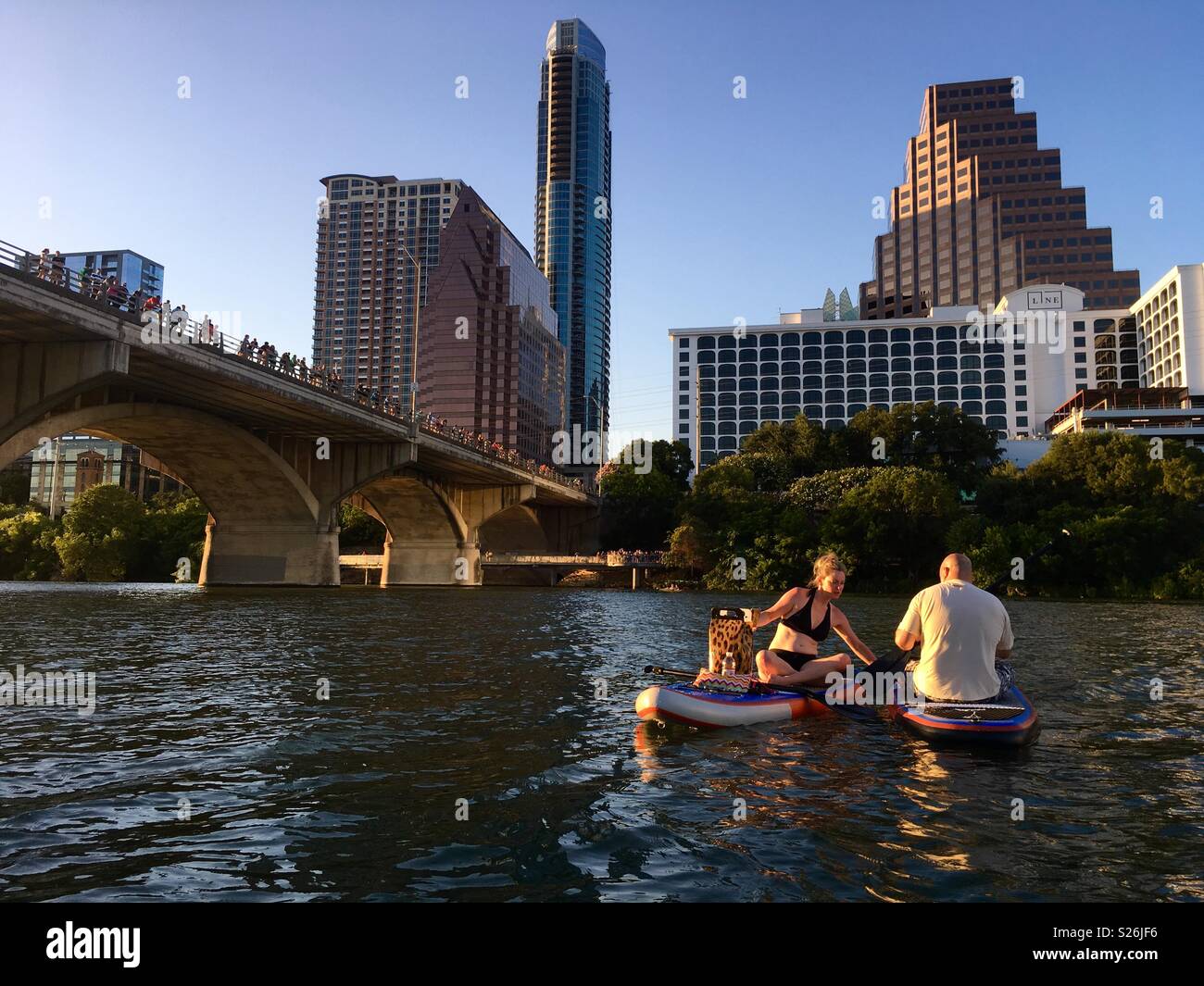 Austin skyline paddle board hi-res stock photography and images - Alamy