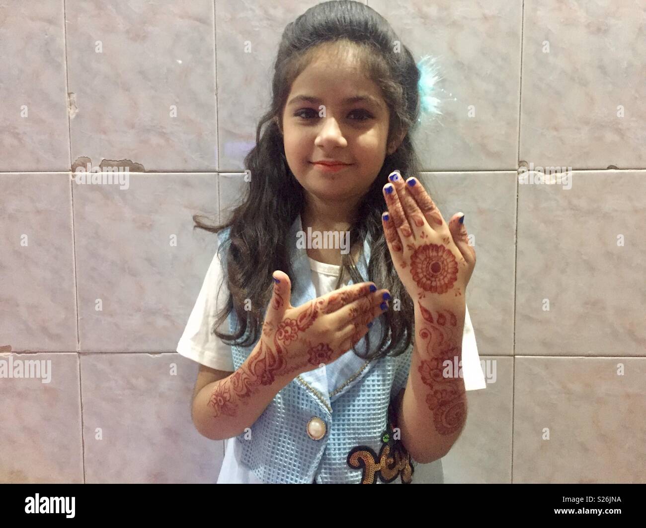 Pakistan girl hi-res stock photography and images - Alamy