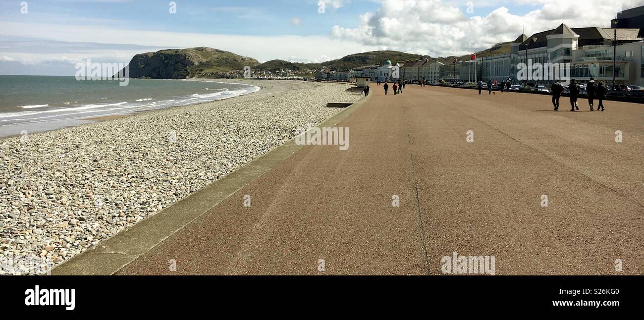 Llandudno Promenade Stock Photos & Llandudno Promenade Stock Images - Alamy